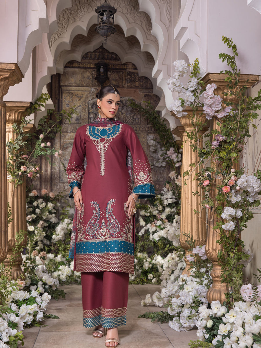 Eid Dresses 2025 | Pakistani Eid Clothes for Women, Girls & Families ...