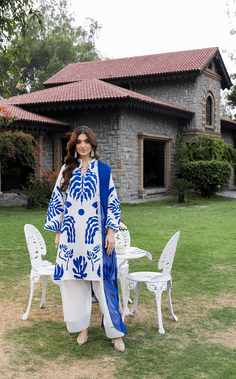 Eid Dresses 2025 | Pakistani Eid Clothes for Women, Girls & Families – Rangreza